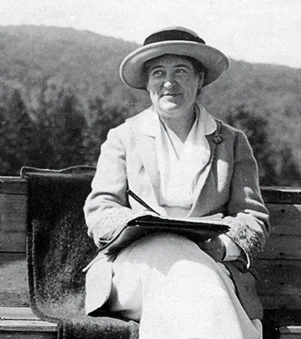 Author Willa Cather Laid To Rest in Jaffrey, N.H. - New England ...