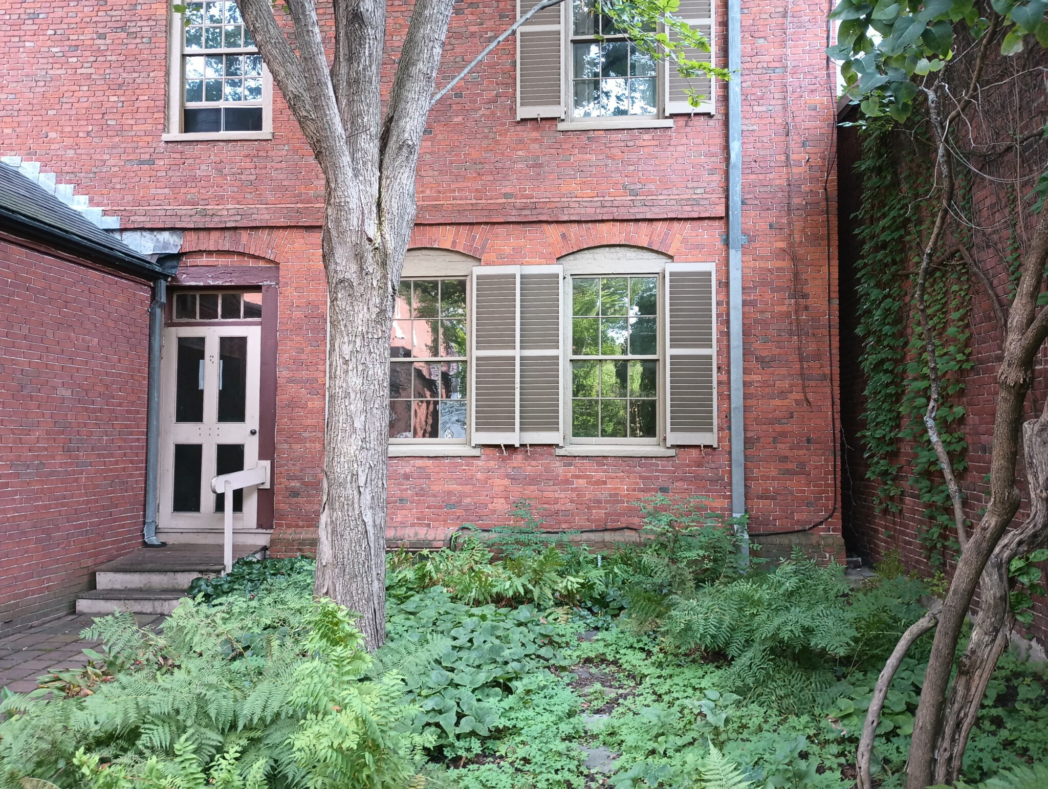 The Boyhood Home of Henry Wadsworth Longfellow - New England Historical ...