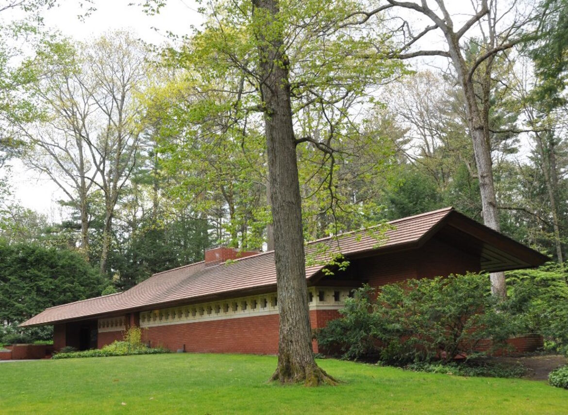 The Zimmerman House: Quite a Surprise in Manchester, N.H. - New England ...